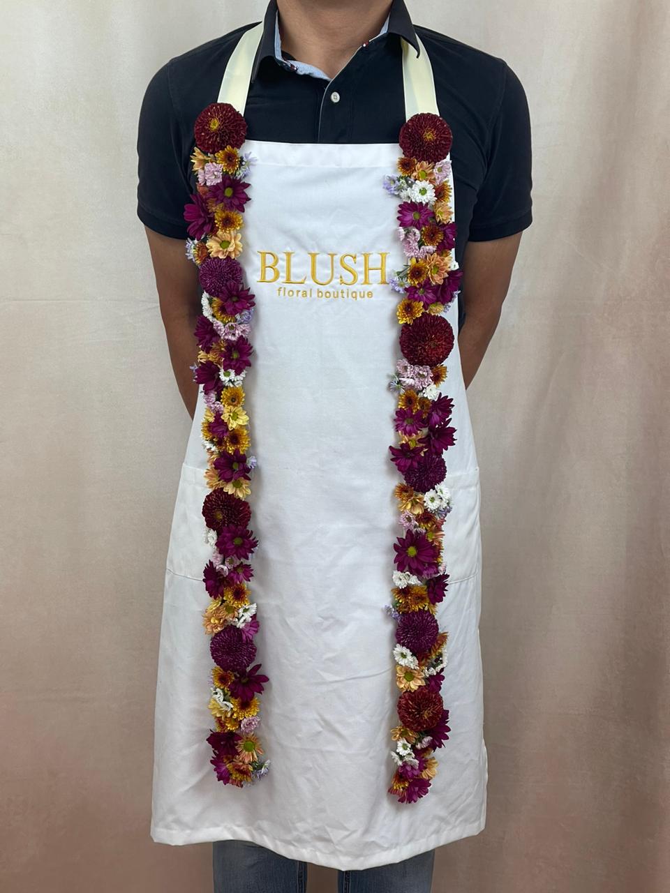 GRADUATION GARLAND – Blushflowers